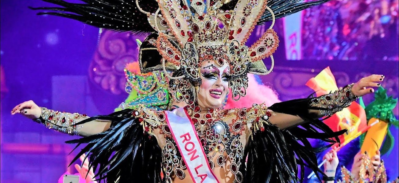 AxelblogLip sync for the (Carnival) crown - Axelblog